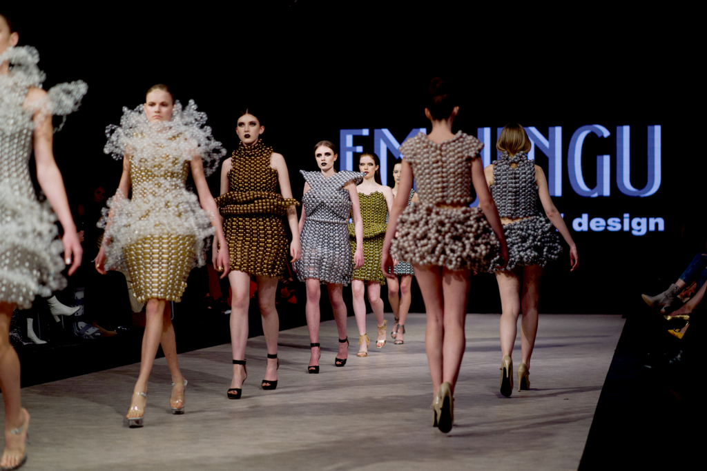 How Emi Jingu, the Japanese balloon artist who conquered a US national ...