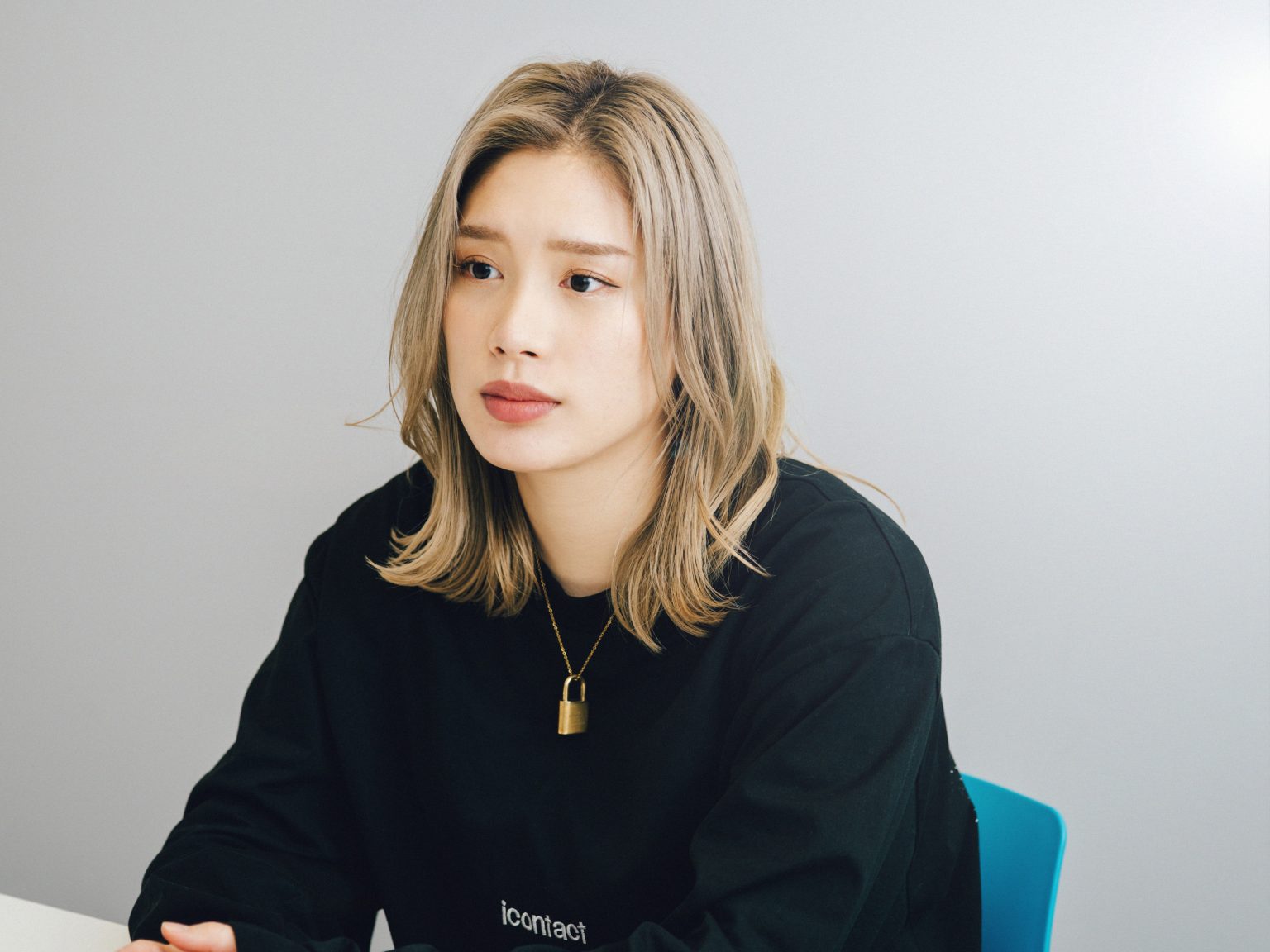 Singer acane on self-producing in the age of social media - TOKION