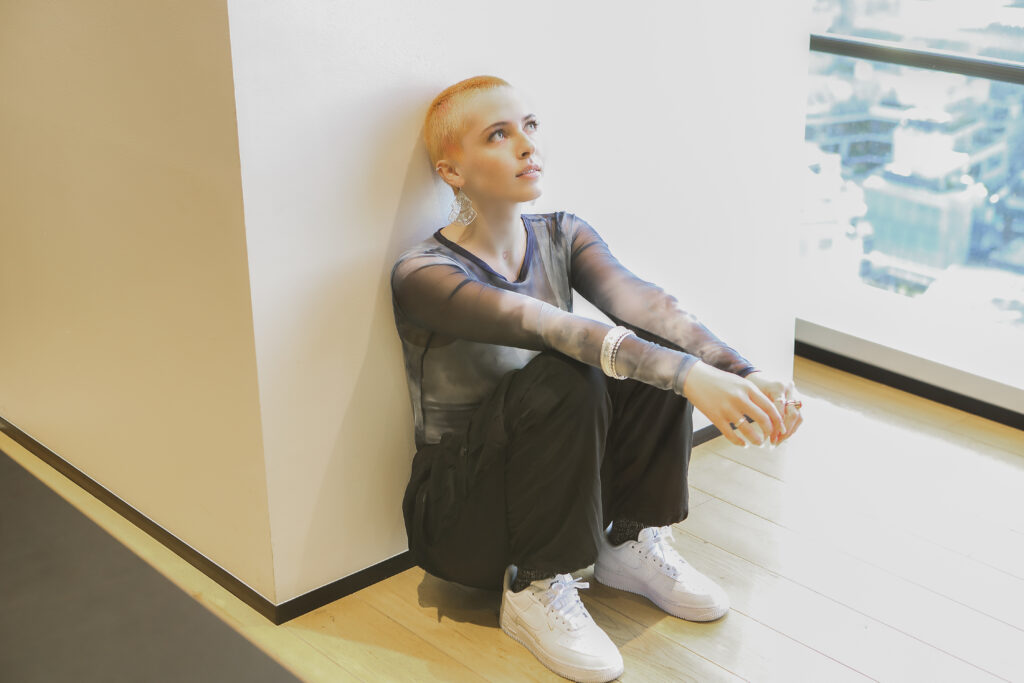 Gen Z Pop Icon Grace Aimi――Taking Her Global Standard Pop Songs from ...