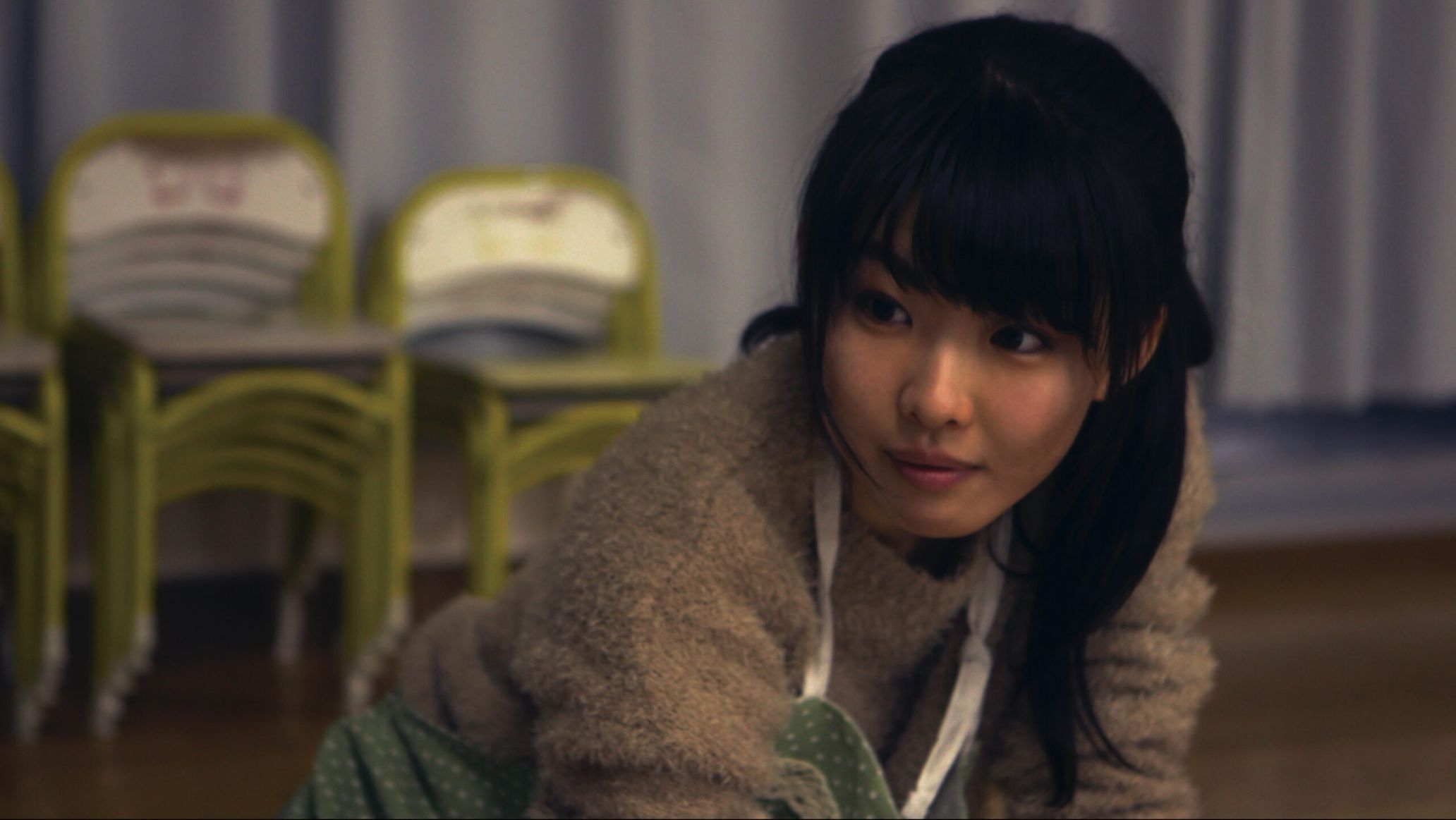 A young filmmaker, Aya Miyazaki portrays a change in a family and how it breaks away from the ...