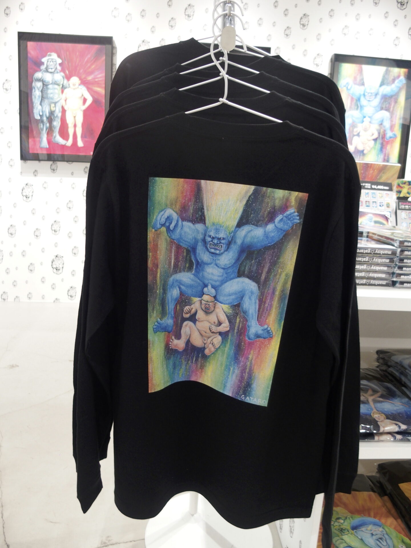 漫☆画太郎風の謎の天才画家manksy ☆ gataroの展覧会が開催 - TOKION