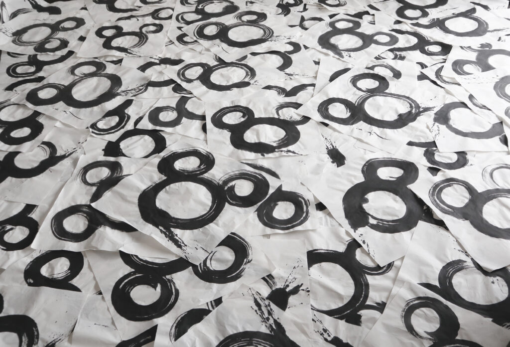 Calligrapher Mami’s Independence. On Writing Her Unique Calligraphy ...