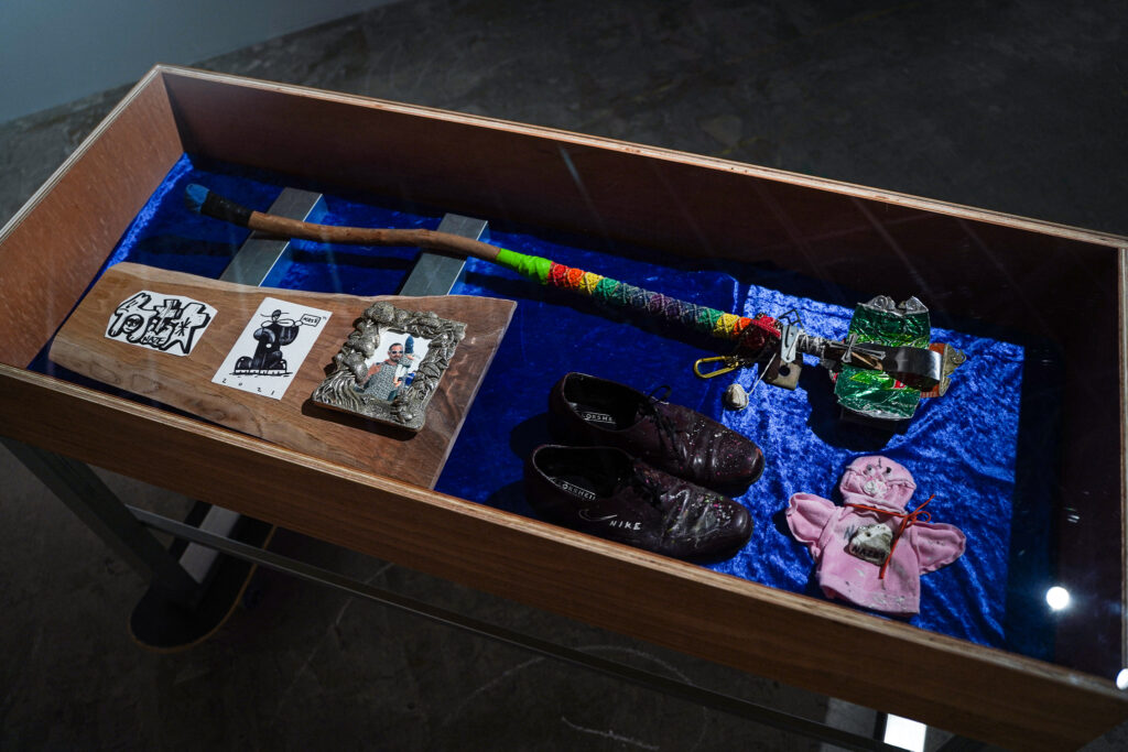 アーティスト、NAZEの作品に描かれた意味深なメッセージの謎 - TOKION