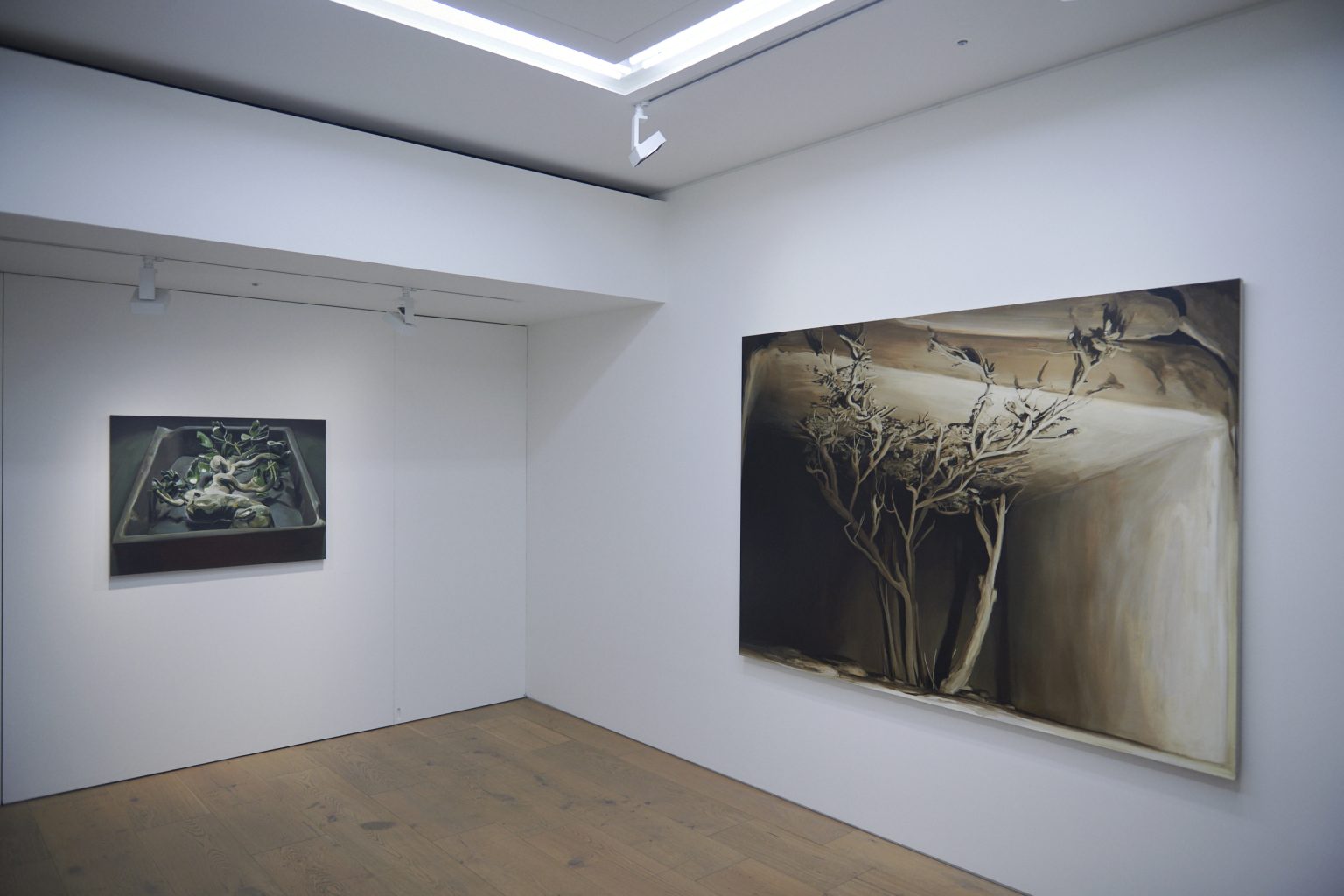 A Hybrid of Technology and Oil Painting: Emma Webster's Landscape on ...